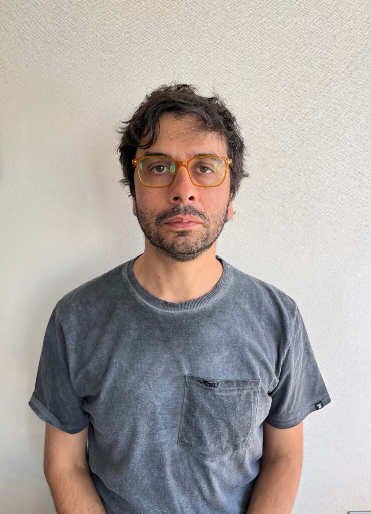 Javier Rodríguez Pino, dibujos de la memoria chilena