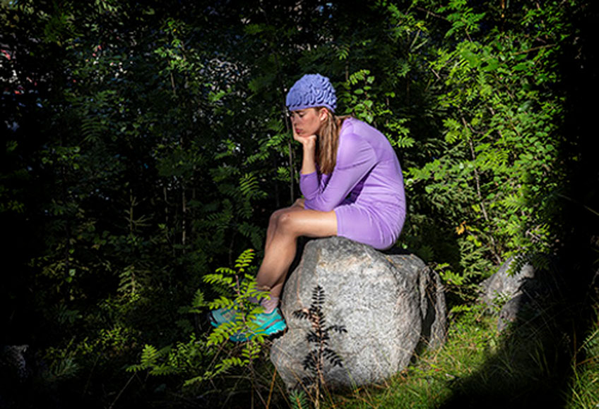 Anna Jonsson lleva a 13 ESPACIOarte un tigre con salsa violeta