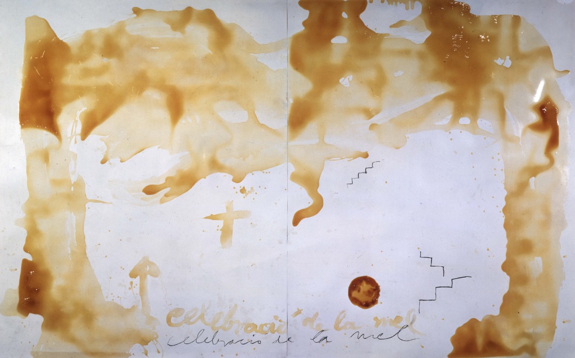Tàpies, la materia como pensamiento en el Museo Reina Sofía